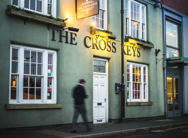 Discover the most traditional and oldest pubs in Leeds | Food & Drink ...